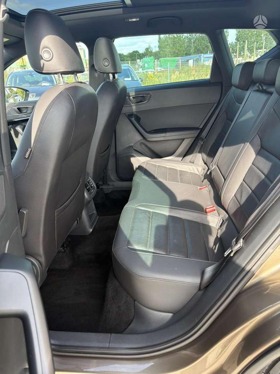 Brown SEAT Ateca 2017 in Taurage, with an engine capacity of 1.40 L and mileage of 166 thousand km for 12900 €, photo 24 on AUTOMOTO.COM.LV
