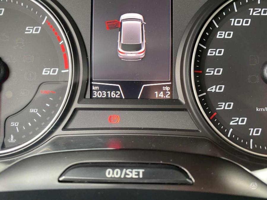 Коричневый Сеат Ateca 2017 в Расейняй, объемом двигателя 1.60 л и пробегом 303 тыс. км за 9300 €, фото 17 на AUTOMOTO.COM.LV