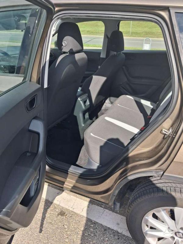 Brown SEAT Ateca 2018 in Jonava, with an engine capacity of 1.60 L and mileage of 161 thousand km for 12350 €, photo 6 on AUTOMOTO.COM.LV