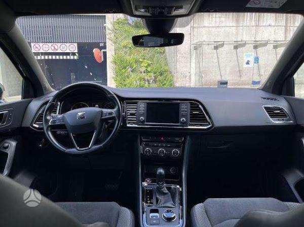 SEAT Ateca 2016 in Vilnius, with an engine capacity of 1.97 L and mileage of 181 thousand km for 13590 €, photo 6 on AUTOMOTO.COM.LV