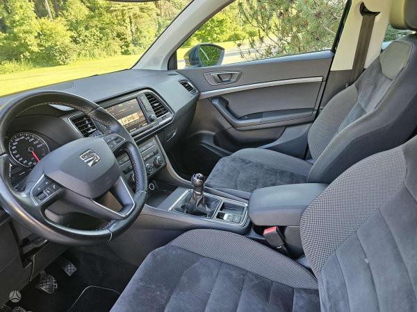 SEAT Ateca 2017 in Ukmerge, with an engine capacity of 1.60 L and mileage of 329 thousand km for 9500 €, photo 3 on AUTOMOTO.COM.LV