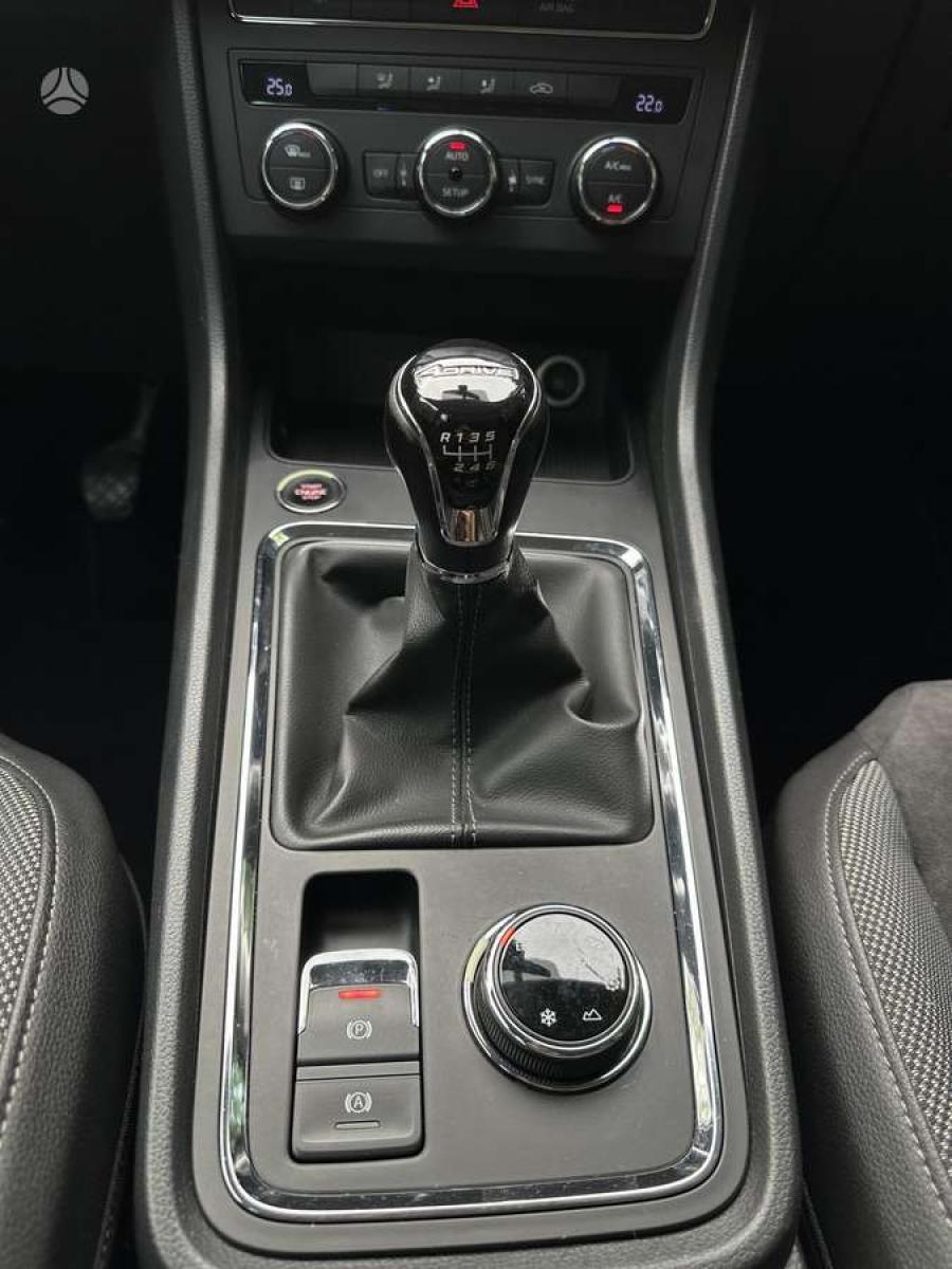 SEAT Ateca 2017 Tauragė, ar dzinēja tilpumu 2.00 L un nobraukumu 180 tūkst. km par 11500 €, foto 23 vietnē AUTOMOTO.COM.LV