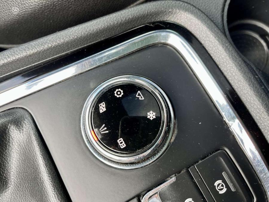 Сеат Ateca 2017 в Таураге, объемом двигателя 1.97 л и пробегом 289 тыс. км за 12800 €, фото 22 на AUTOMOTO.COM.LV