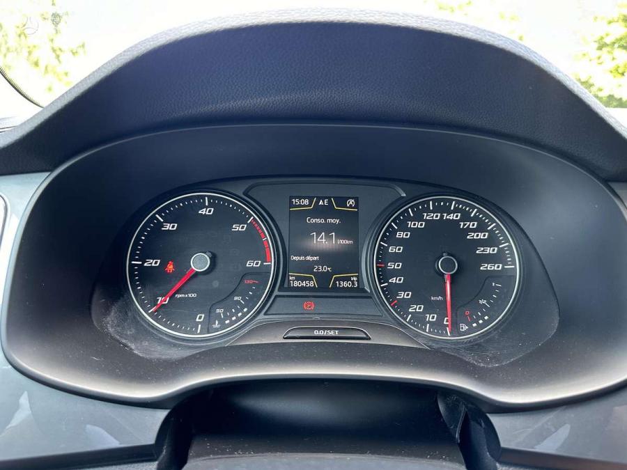 SEAT Ateca 2017 Tauragė, ar dzinēja tilpumu 2.00 L un nobraukumu 180 tūkst. km par 11500 €, foto 28 vietnē AUTOMOTO.COM.LV