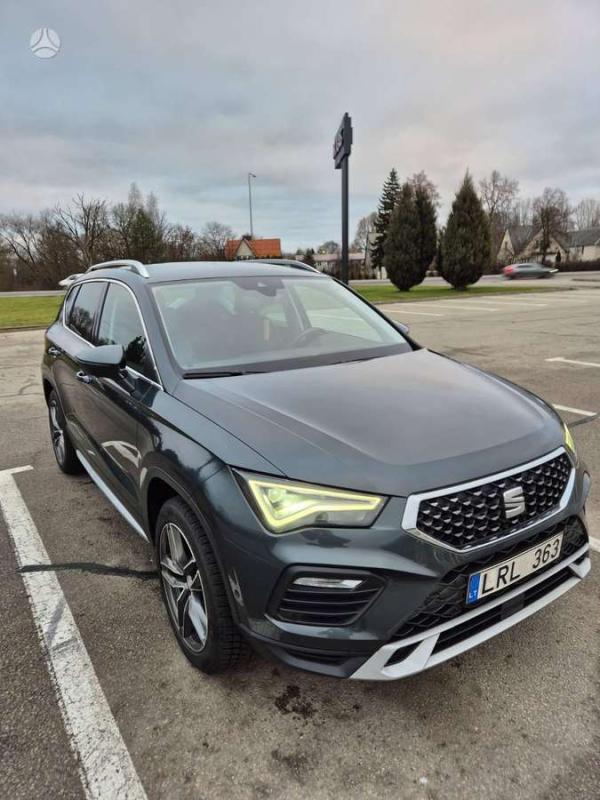 Green SEAT Ateca 2021 in Panevezys, with an engine capacity of 1.97 L and mileage of 134 thousand km for 18700 €, photo 3 on AUTOMOTO.COM.LV