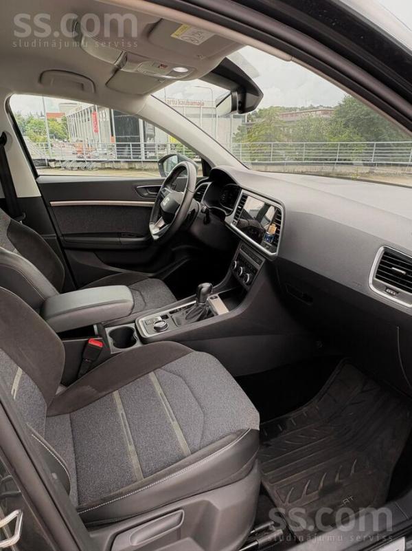 Green SEAT Ateca 2021 in Tallinn, with an engine capacity of 1.50 L and mileage of 142 thousand km for 15500 €, photo 7 on AUTOMOTO.COM.LV
