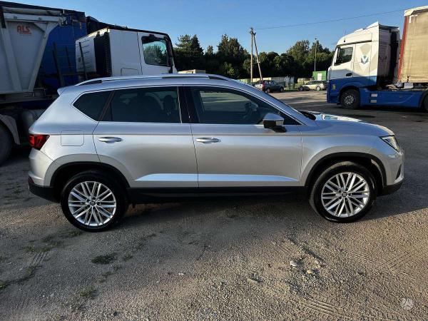 Grey SEAT Ateca 2016 in Prienai, with an engine capacity of 1.97 L and mileage of 298 thousand km for 10900 €, photo 6 on AUTOMOTO.COM.LV