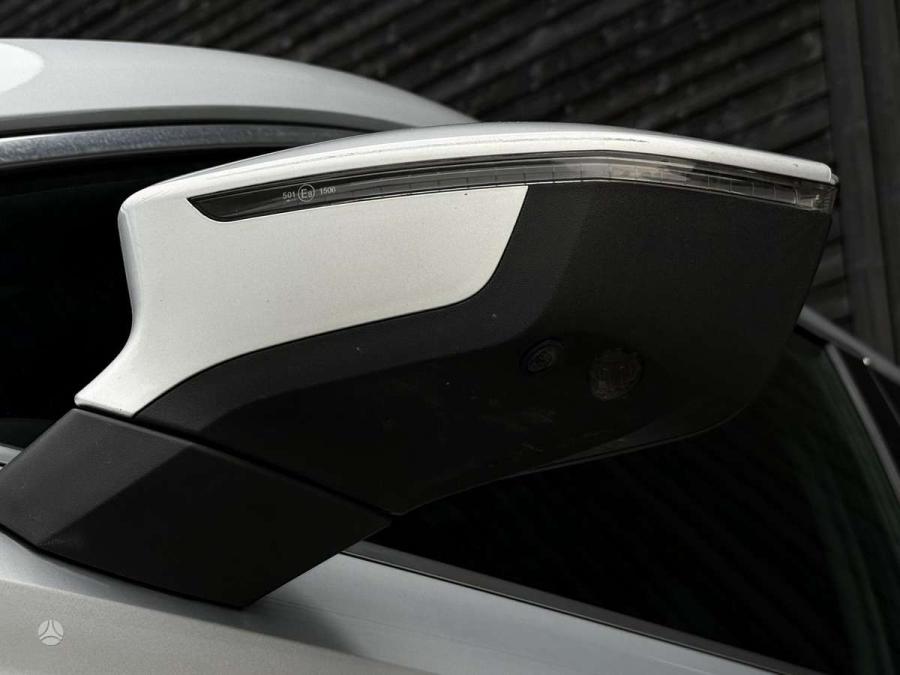 Pelēks SEAT Ateca 2016 Šauļi, ar dzinēja tilpumu 1.97 L un nobraukumu 223 tūkst. km par 12550 €, foto 38 vietnē AUTOMOTO.COM.LV