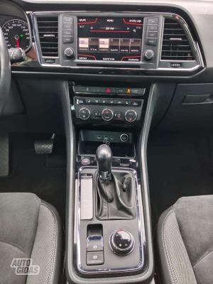 Grey SEAT Ateca 2016 in Siauliai, with an engine capacity of 2.00 L and mileage of 210 thousand km for 13300 €, photo 18 on AUTOMOTO.COM.LV