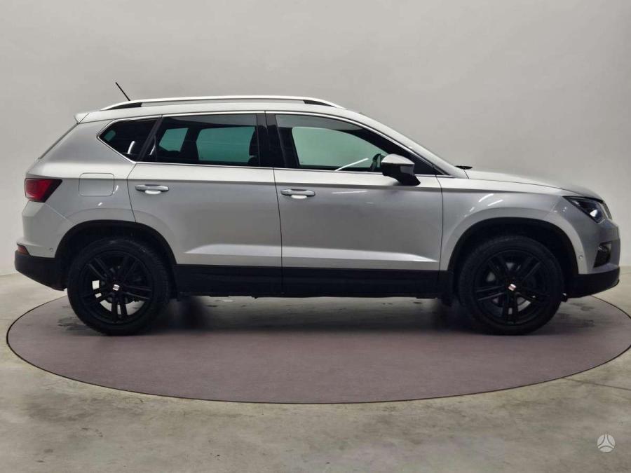 Grey SEAT Ateca 2017 in Panevezys, with an engine capacity of 1.97 L and mileage of 102 thousand km for 16990 €, photo 10 on AUTOMOTO.COM.LV