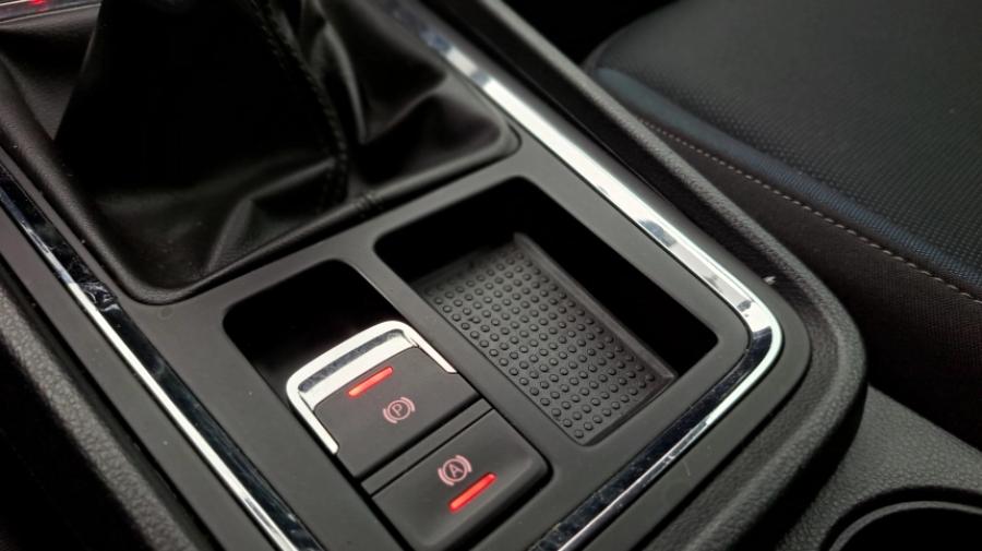 Grey SEAT Ateca 2017 in Riga, with an engine capacity of 1.60 L and mileage of 186 thousand km for 13990 €, photo 8 on AUTOMOTO.COM.LV