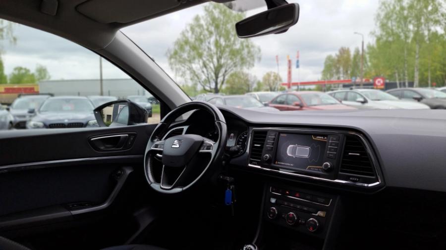 Grey SEAT Ateca 2017 in Riga, with an engine capacity of 1.60 L and mileage of 186 thousand km for 13990 €, photo 9 on AUTOMOTO.COM.LV