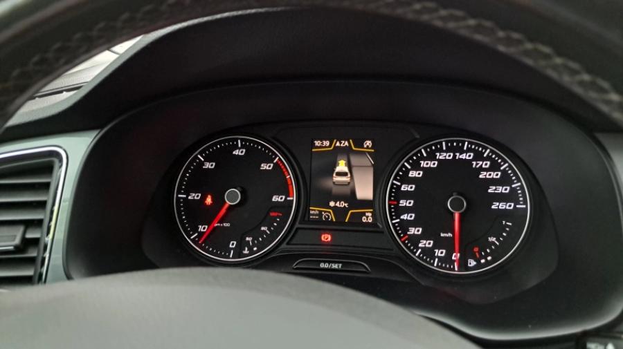 Grey SEAT Ateca 2017 in Riga, with an engine capacity of 1.60 L and mileage of 186 thousand km for 13990 €, photo 36 on AUTOMOTO.COM.LV