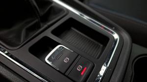 Grey SEAT Ateca 2017 in Riga, with an engine capacity of 1.60 L and mileage of 186 thousand km for 13990 €, photo 45 on AUTOMOTO.COM.LV