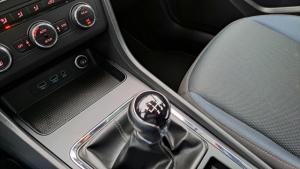 Grey SEAT Ateca 2017 in Riga, with an engine capacity of 1.60 L and mileage of 186 thousand km for 13990 €, photo 50 on AUTOMOTO.COM.LV