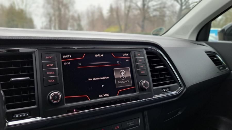 Grey SEAT Ateca 2017 in Riga, with an engine capacity of 1.60 L and mileage of 186 thousand km for 13990 €, photo 56 on AUTOMOTO.COM.LV