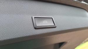 Grey SEAT Ateca 2017 in Riga, with an engine capacity of 1.60 L and mileage of 186 thousand km for 13990 €, photo 80 on AUTOMOTO.COM.LV