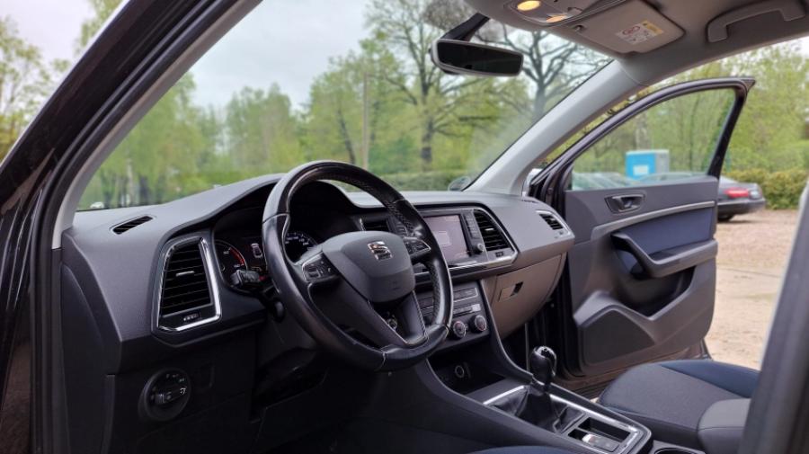 Grey SEAT Ateca 2017 in Riga, with an engine capacity of 1.60 L and mileage of 186 thousand km for 13990 €, photo 81 on AUTOMOTO.COM.LV