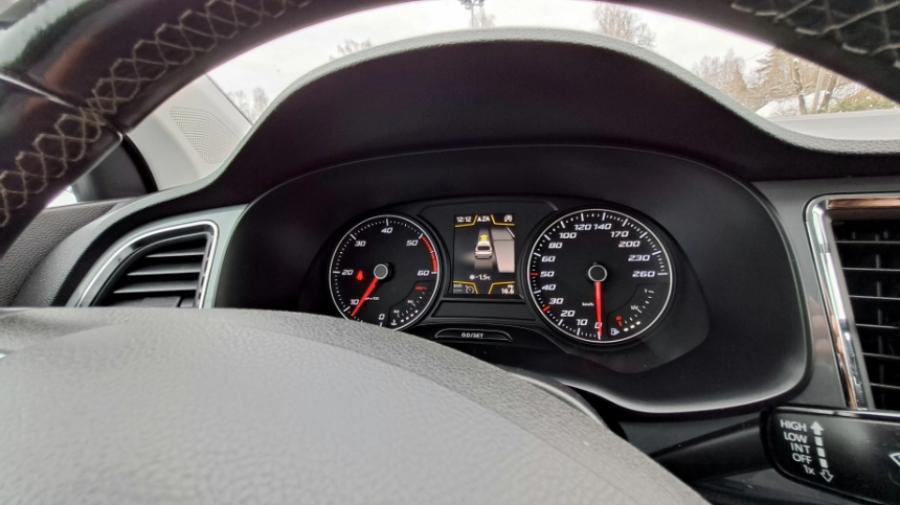 Grey SEAT Ateca 2017 in Riga, with an engine capacity of 1.60 L and mileage of 186 thousand km for 13990 €, photo 86 on AUTOMOTO.COM.LV