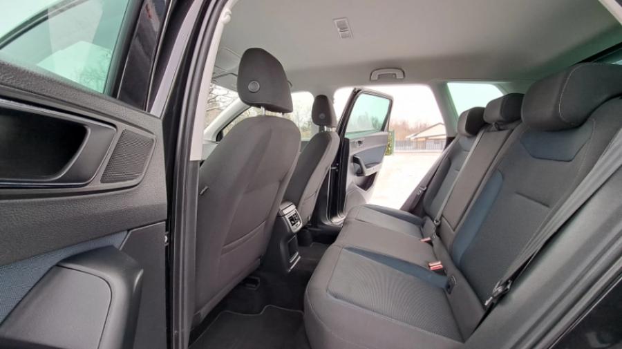 Grey SEAT Ateca 2017 in Riga, with an engine capacity of 1.60 L and mileage of 186 thousand km for 13990 €, photo 98 on AUTOMOTO.COM.LV