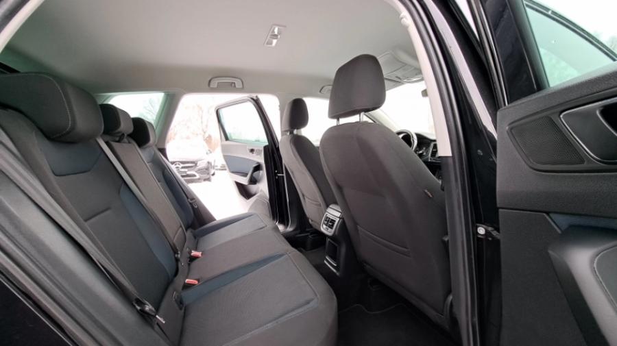 Grey SEAT Ateca 2017 in Riga, with an engine capacity of 1.60 L and mileage of 186 thousand km for 13990 €, photo 102 on AUTOMOTO.COM.LV
