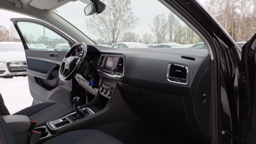 Grey SEAT Ateca 2017 in Riga, with an engine capacity of 1.60 L and mileage of 186 thousand km for 13990 €, photo 106 on AUTOMOTO.COM.LV