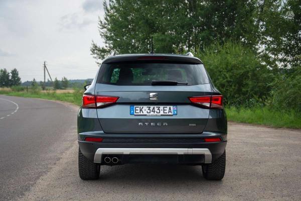 Pelēks SEAT Ateca 2017 Elektrėnai, ar dzinēja tilpumu 1.97 L un nobraukumu 230 tūkst. km par 13880 €, foto 4 vietnē AUTOMOTO.COM.LV