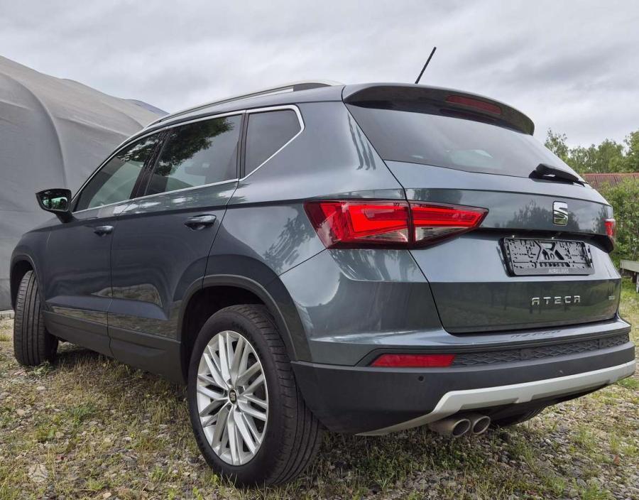 Grey SEAT Ateca 2017 in Kaunas, with an engine capacity of 1.97 L and mileage of 289 thousand km for 11550 €, photo 6 on AUTOMOTO.COM.LV