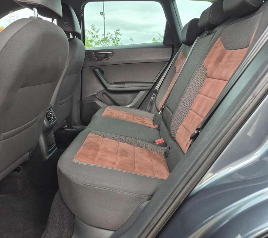Grey SEAT Ateca 2017 in Kaunas, with an engine capacity of 1.97 L and mileage of 289 thousand km for 11550 €, photo 16 on AUTOMOTO.COM.LV