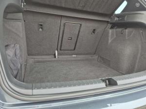 Grey SEAT Ateca 2017 in Kaunas, with an engine capacity of 1.97 L and mileage of 289 thousand km for 11550 €, photo 17 on AUTOMOTO.COM.LV