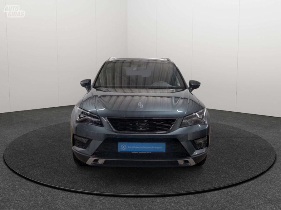 Grey SEAT Ateca 2018 in Kaunas, with an engine capacity of 1.40 L and mileage of 72 thousand km for 22272 €, photo 2 on AUTOMOTO.COM.LV