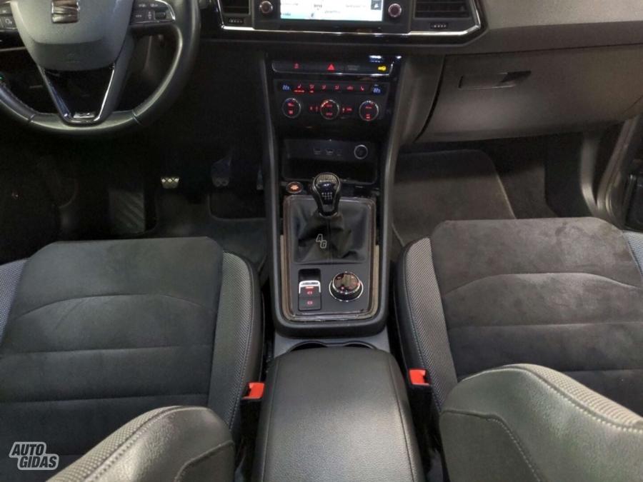 Grey SEAT Ateca 2018 in Kaunas, with an engine capacity of 1.40 L and mileage of 72 thousand km for 22272 €, photo 13 on AUTOMOTO.COM.LV