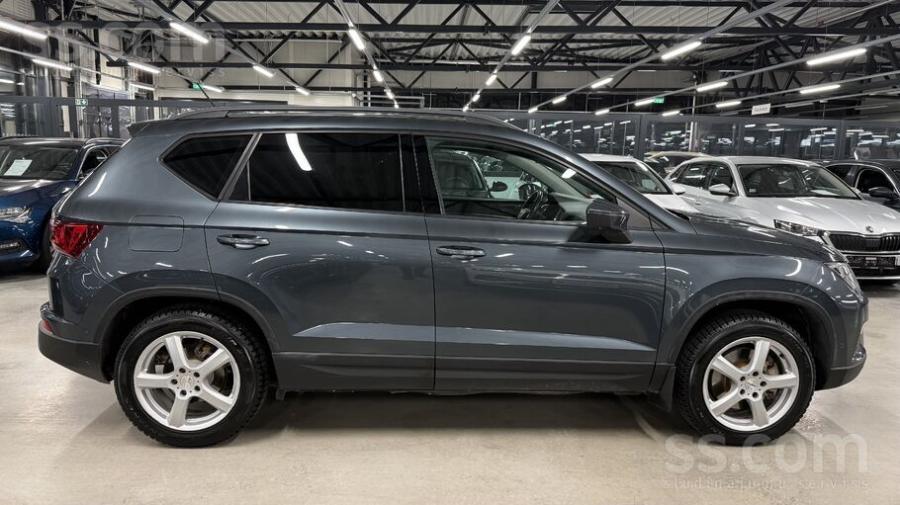 Pelēks SEAT Ateca 2018 Rīga, ar dzinēja tilpumu 1.60 L un nobraukumu 158 tūkst. km par 12900 €, foto 5 vietnē AUTOMOTO.COM.LV