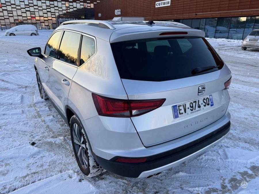 Grey SEAT Ateca 2018 in Kaunas, with an engine capacity of 1.97 L and mileage of 190 thousand km for 15699 €, photo 3 on AUTOMOTO.COM.LV