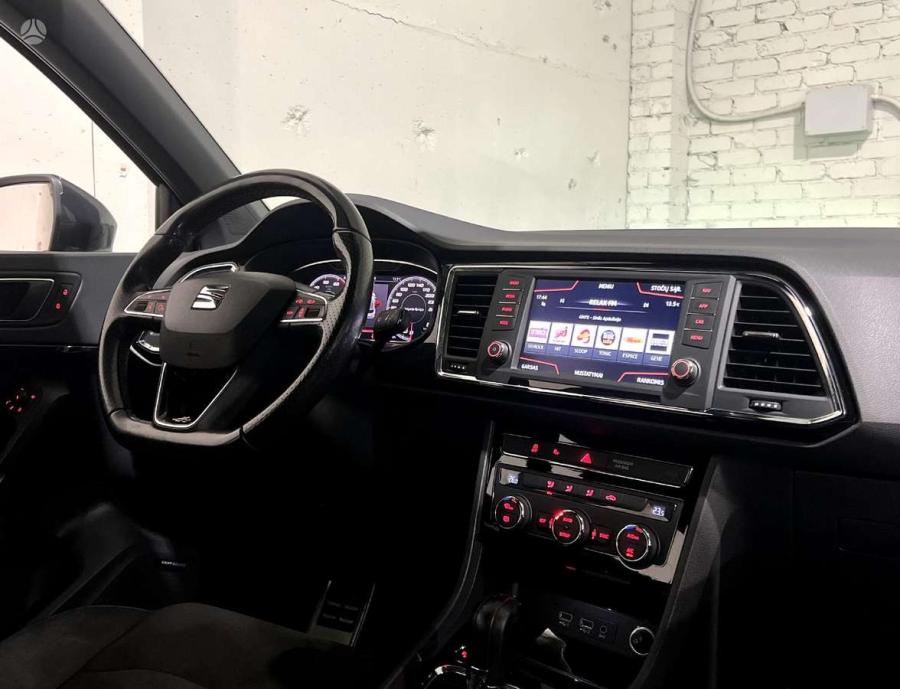 Pelēks SEAT Ateca 2018 Klaipėda, ar dzinēja tilpumu 1.40 L un nobraukumu 194 tūkst. km par 14999 €, foto 6 vietnē AUTOMOTO.COM.LV