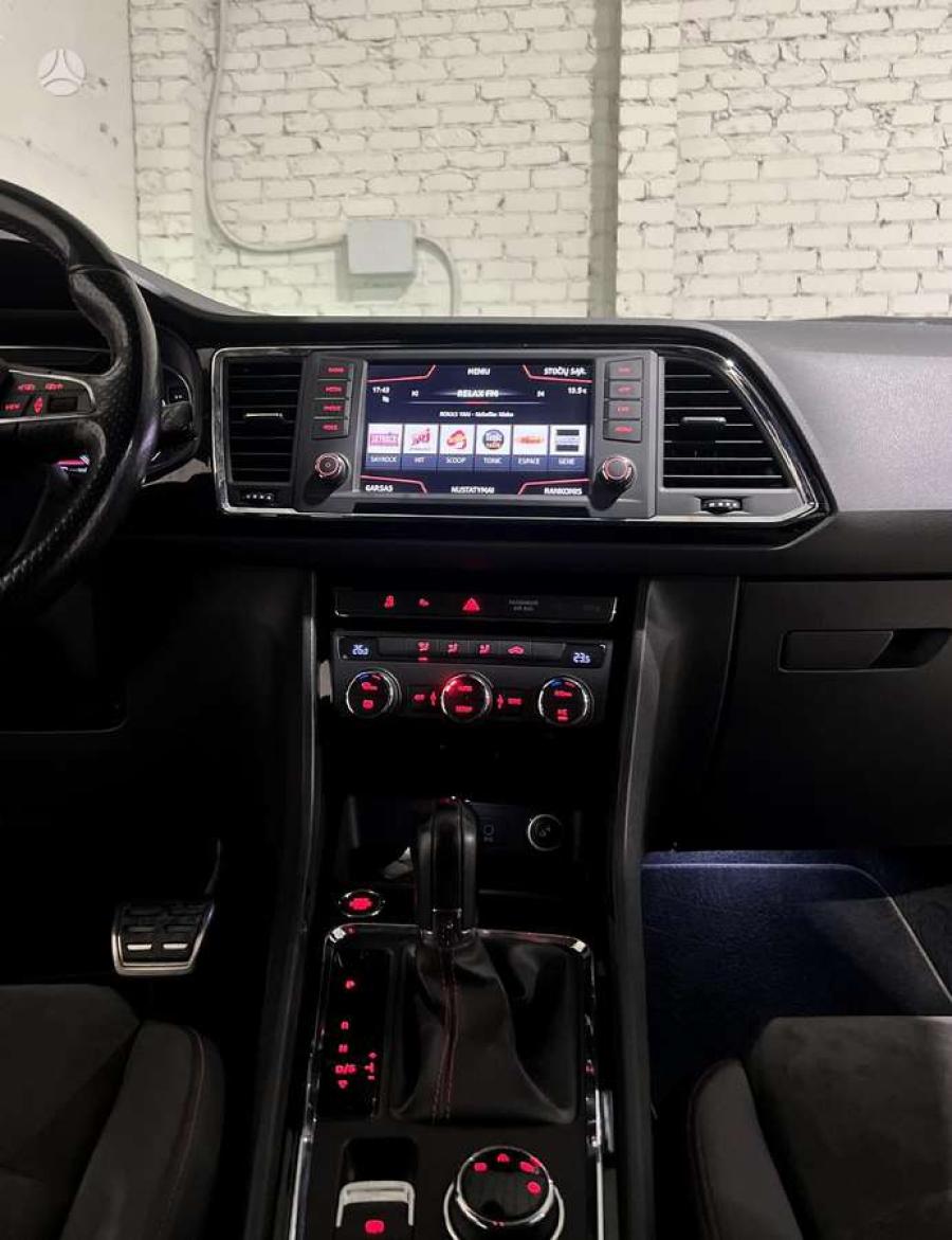 Pelēks SEAT Ateca 2018 Klaipėda, ar dzinēja tilpumu 1.40 L un nobraukumu 194 tūkst. km par 14999 €, foto 18 vietnē AUTOMOTO.COM.LV