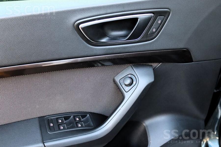 Grey SEAT Ateca 2018 in Riga, with an engine capacity of 2.00 L and mileage of 103 thousand km for 18490 €, photo 22 on AUTOMOTO.COM.LV