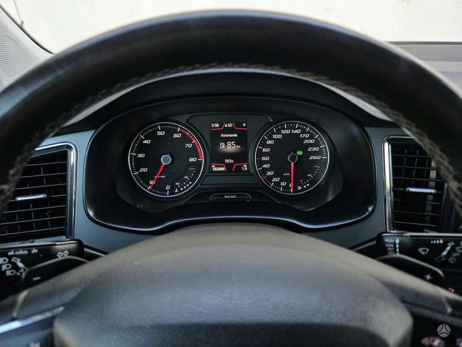 Pelēks SEAT Ateca 2018 Šauļi, ar dzinēja tilpumu 1.50 L un nobraukumu 162 tūkst. km par 11200 €, foto 27 vietnē AUTOMOTO.COM.LV