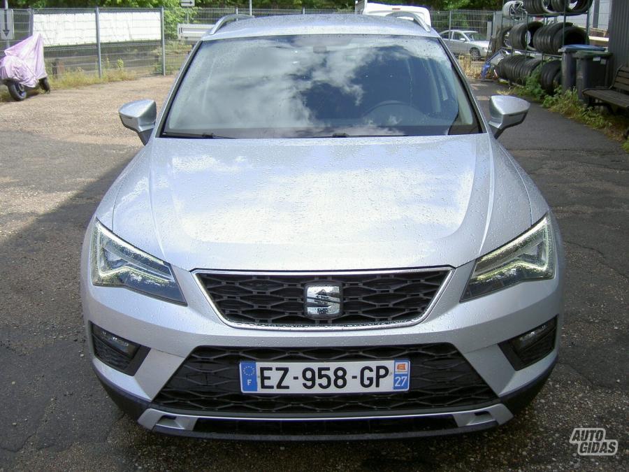 Pelēks SEAT Ateca 2018 Viļņa, ar dzinēja tilpumu 1.40 L un nobraukumu 188 tūkst. km par 12499 €, foto 3 vietnē AUTOMOTO.COM.LV
