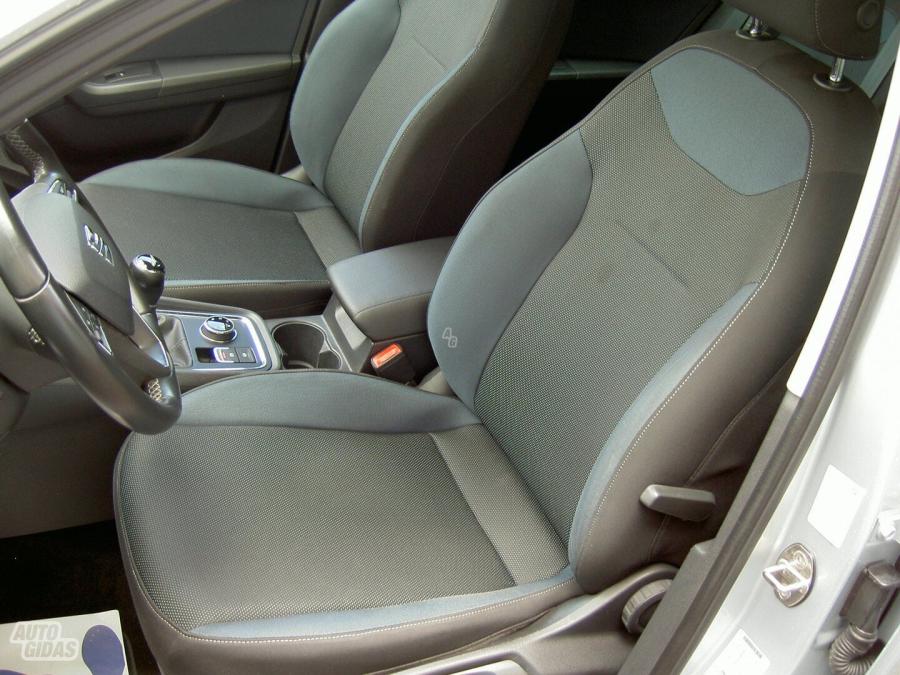 Pelēks SEAT Ateca 2018 Viļņa, ar dzinēja tilpumu 1.40 L un nobraukumu 188 tūkst. km par 12499 €, foto 11 vietnē AUTOMOTO.COM.LV