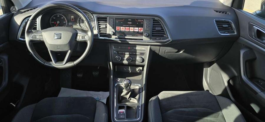 Grey SEAT Ateca 2018 in Taurage, with an engine capacity of 1.60 L and mileage of 207 thousand km for 9600 €, photo 10 on AUTOMOTO.COM.LV