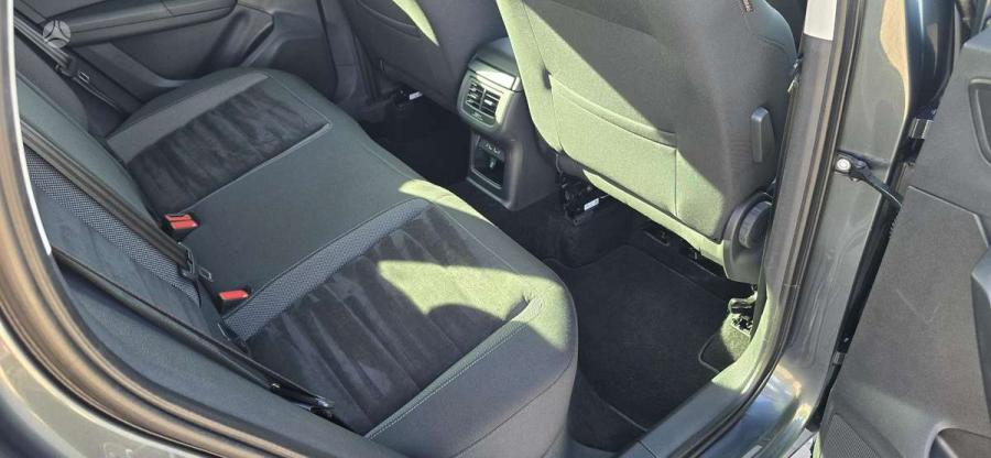 Grey SEAT Ateca 2018 in Taurage, with an engine capacity of 1.60 L and mileage of 207 thousand km for 9600 €, photo 13 on AUTOMOTO.COM.LV