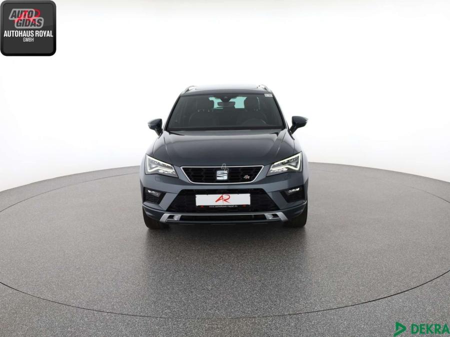Grey SEAT Ateca 2019 in Kaunas, with an engine capacity of 2.00 L and mileage of 58 thousand km for 26396 €, photo 8 on AUTOMOTO.COM.LV