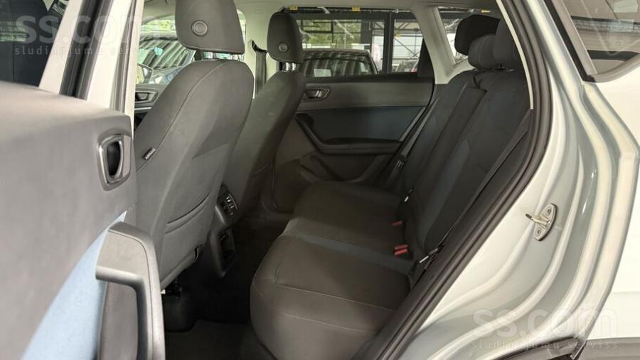 Grey SEAT Ateca 2019 in Riga, with an engine capacity of 1.60 L and mileage of 158 thousand km for 12900 €, photo 13 on AUTOMOTO.COM.LV