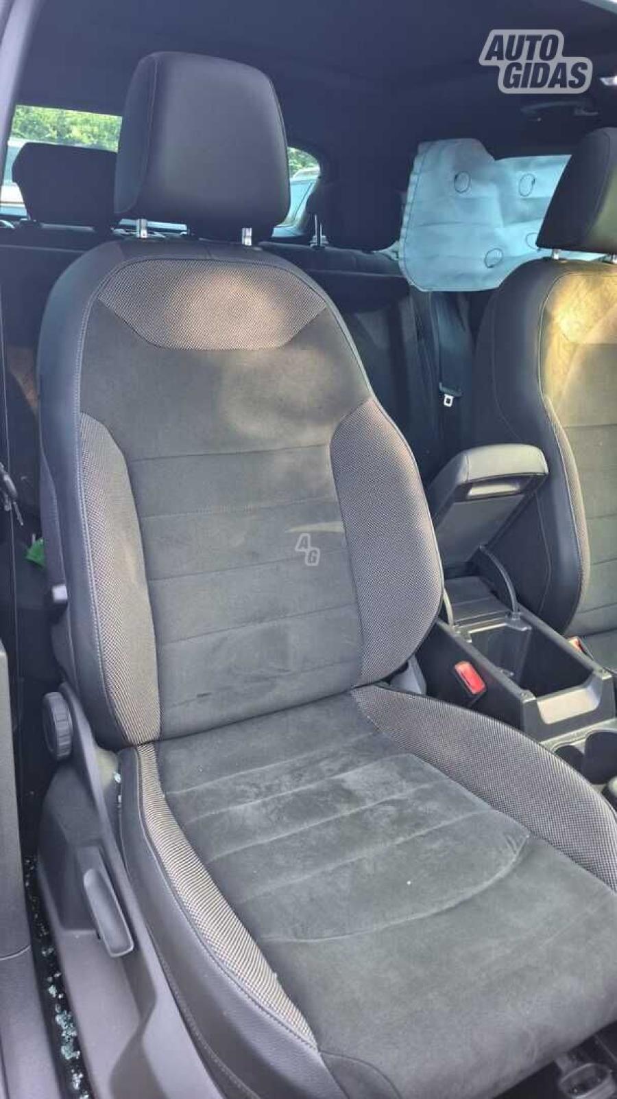 Pelēks SEAT Ateca 2019 Marijampole, ar dzinēja tilpumu 1.50 L un nobraukumu 78 tūkst. km par 12990 €, foto 19 vietnē AUTOMOTO.COM.LV