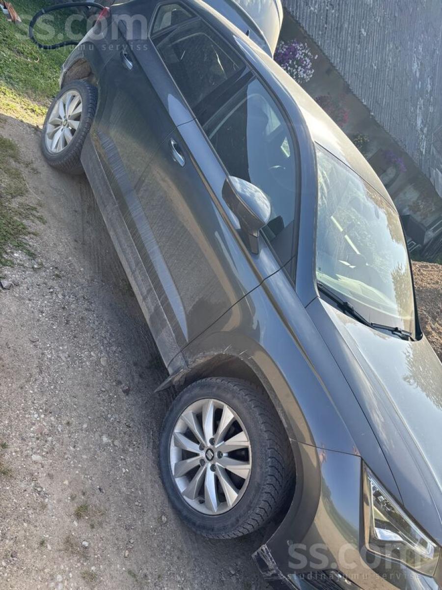 Pelēks SEAT Ateca 2019 Saldus, ar dzinēja tilpumu 1.50 L un nobraukumu 206 tūkst. km par 11200 €, foto 1 vietnē AUTOMOTO.COM.LV