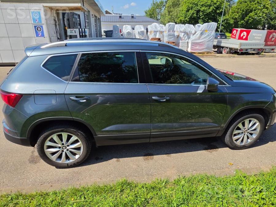 Grey SEAT Ateca 2019 in Riga, with an engine capacity of 1.60 L and mileage of 205 thousand km for 12700 €, photo 4 on AUTOMOTO.COM.LV