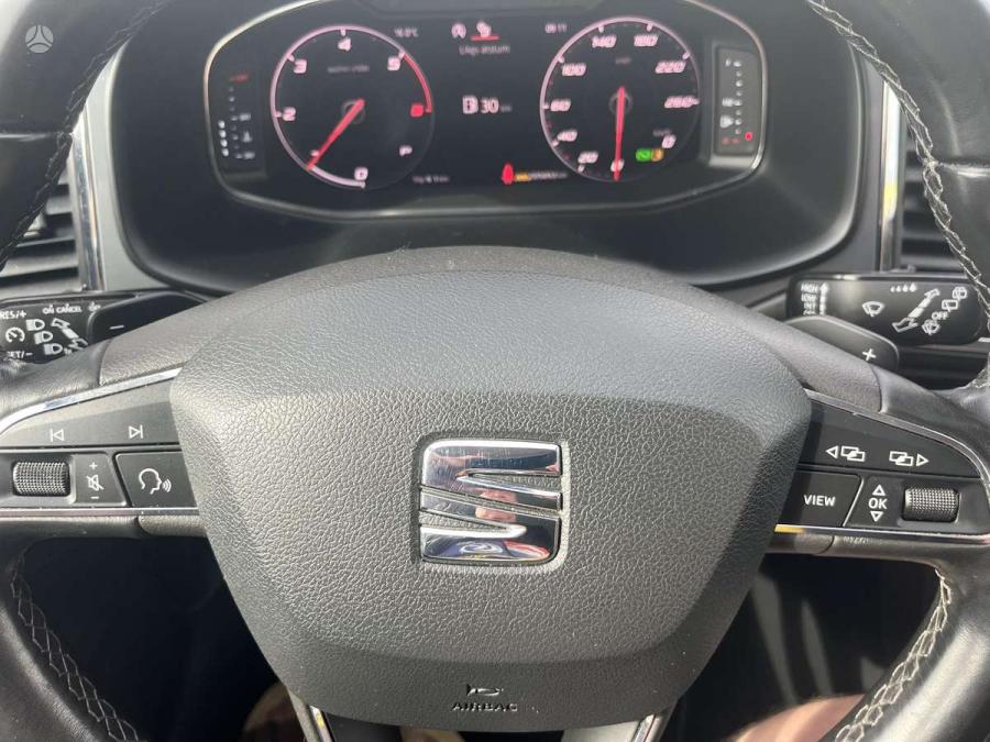 Grey SEAT Ateca 2019 in Taurage, with an engine capacity of 1.97 L and mileage of 205 thousand km for 13800 €, photo 16 on AUTOMOTO.COM.LV
