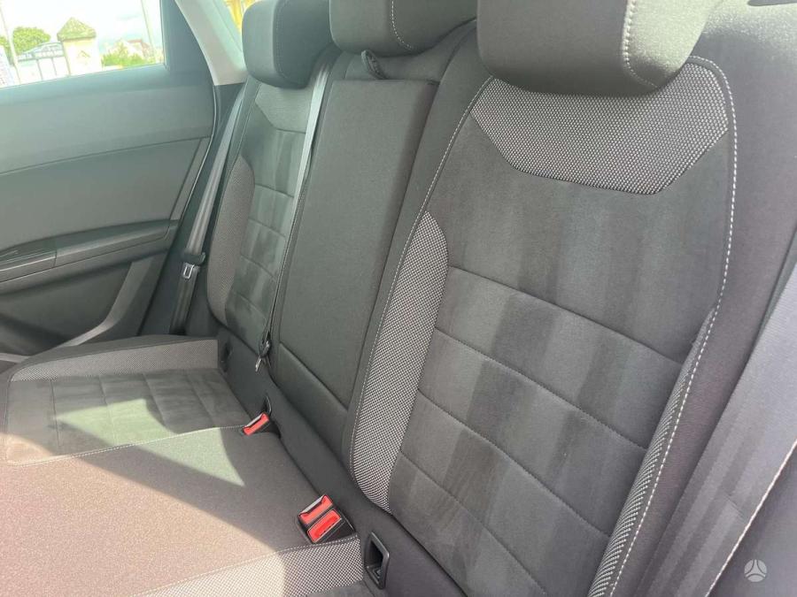 Grey SEAT Ateca 2019 in Taurage, with an engine capacity of 1.97 L and mileage of 205 thousand km for 13800 €, photo 20 on AUTOMOTO.COM.LV