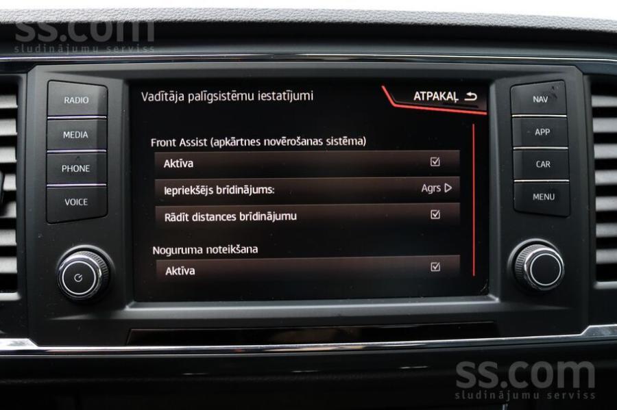 Grey SEAT Ateca 2019 in Riga, with an engine capacity of 1.60 L and mileage of 130 thousand km for 12990 €, photo 16 on AUTOMOTO.COM.LV